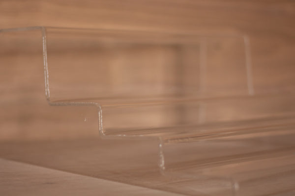 Perspex Step Stand – CreativeObjekt