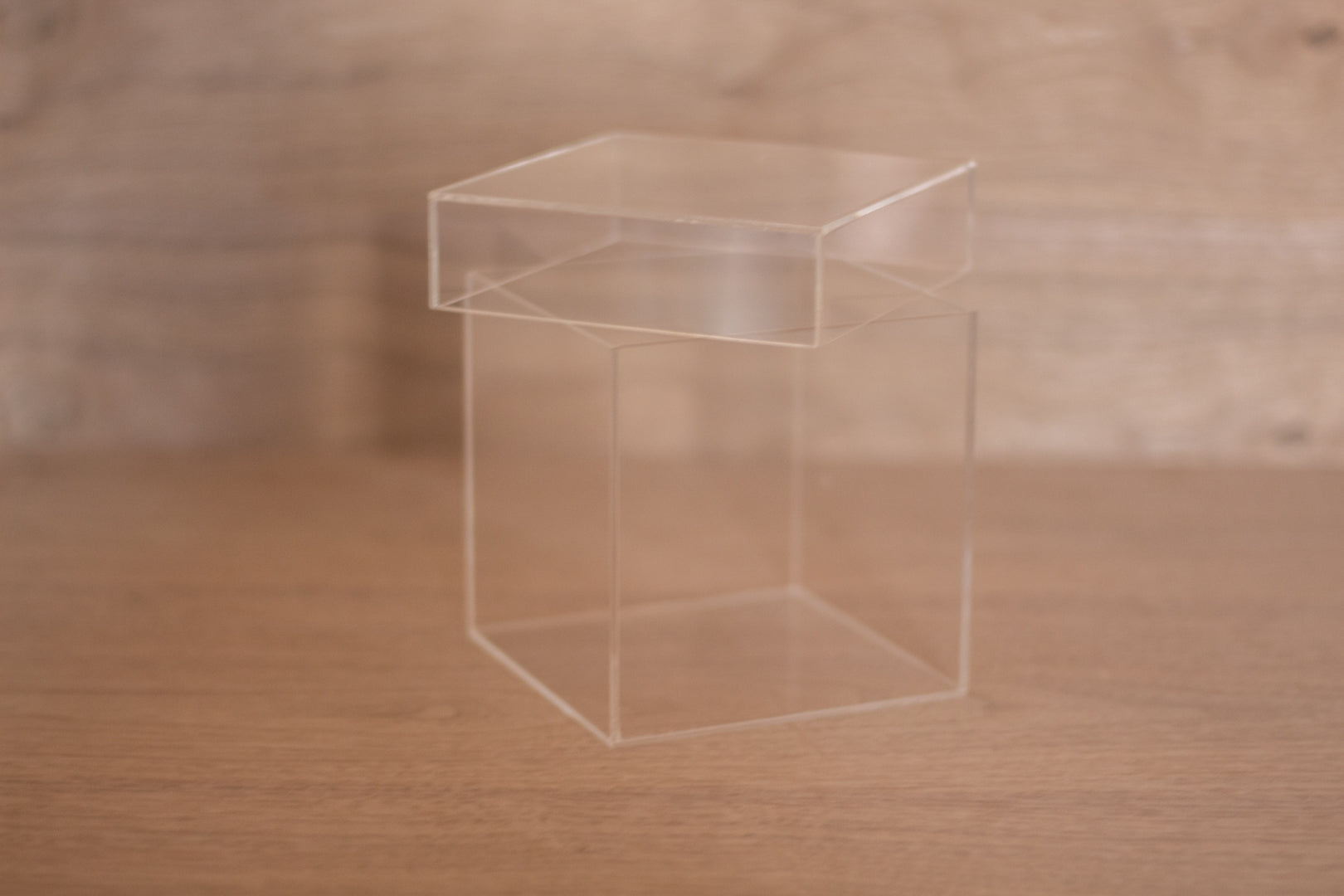 Perspex Gift Box – CreativeObjekt